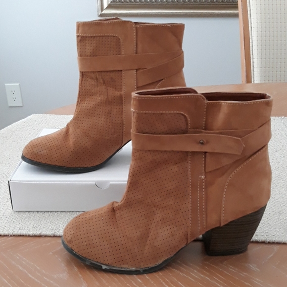 Qupid | Shoes | Qupid Faux Suede Booties | Poshmark